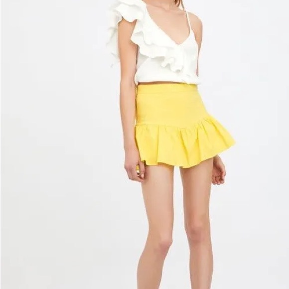 Skirts | Zara Yellow Skort | Poshmark